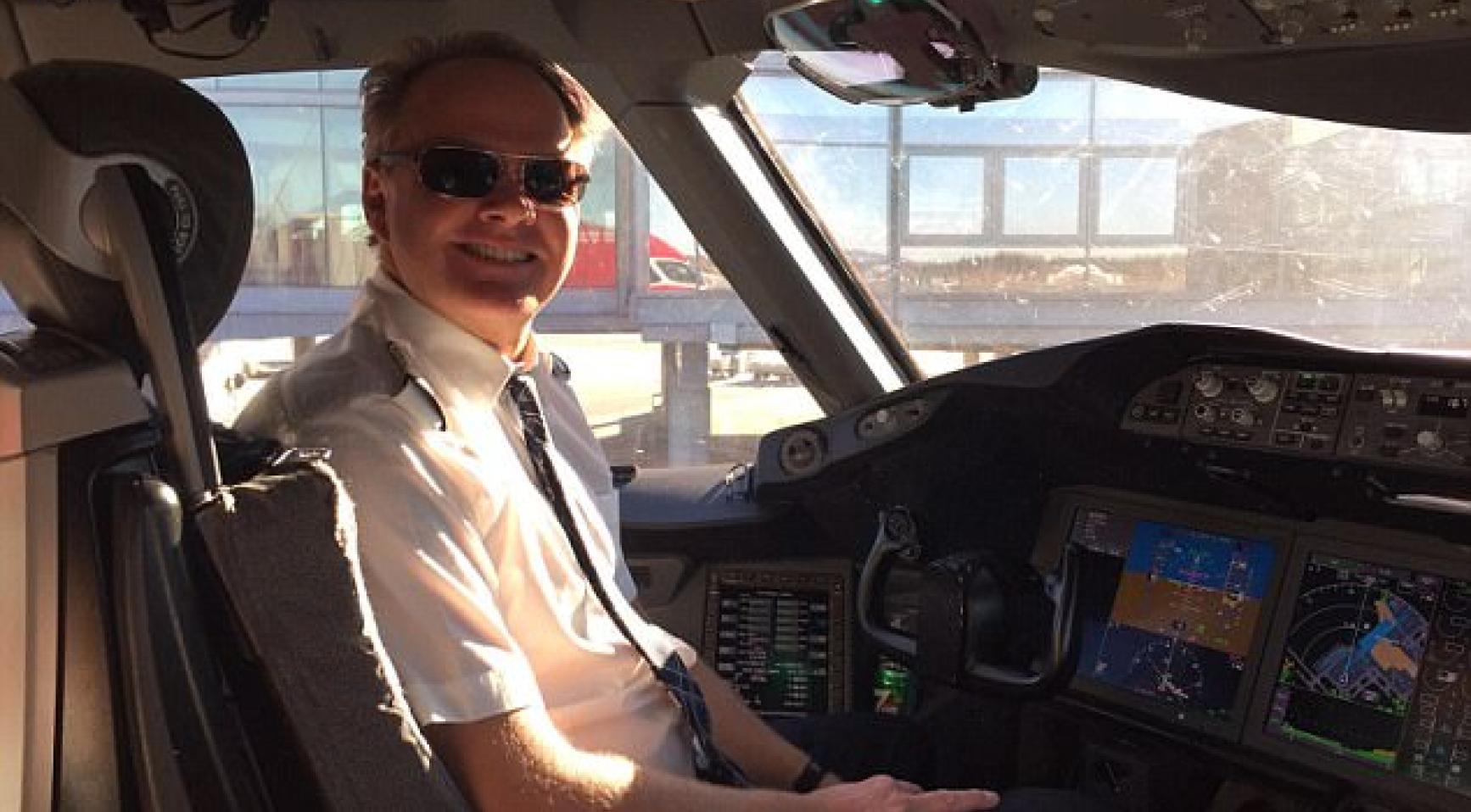 Dutch pilot sets New York to London time record | NL Times