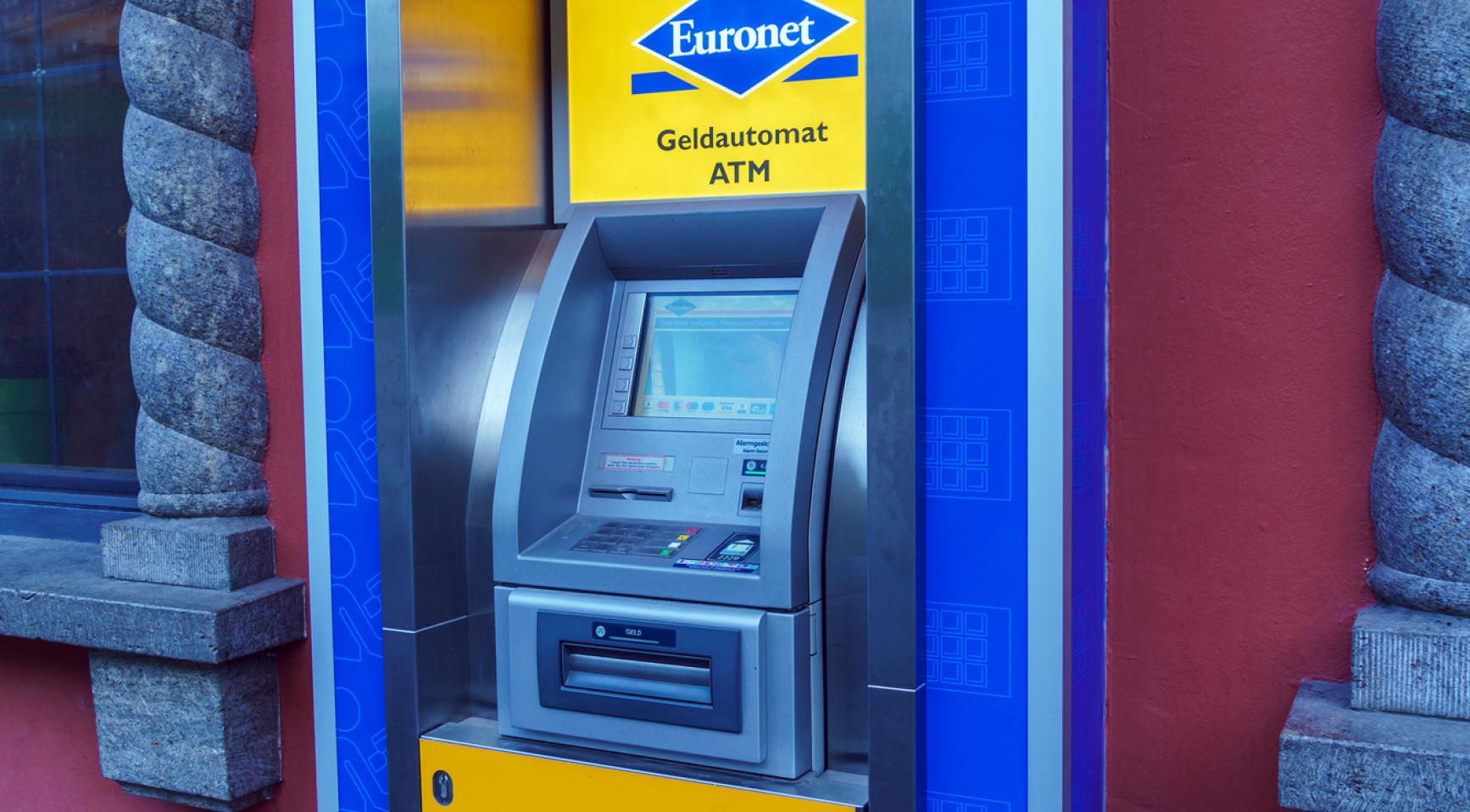 Amsterdam to halt increasing number of ATMs aimed at tourists | NL Times