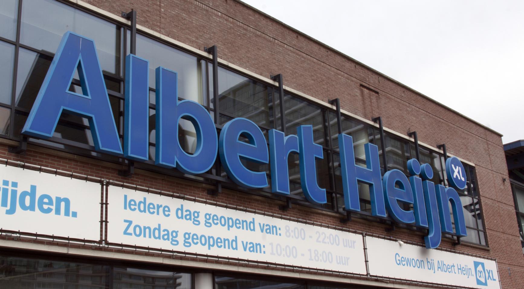 Albert Heijn ditches shopping trolley coin deposit system | NL Times