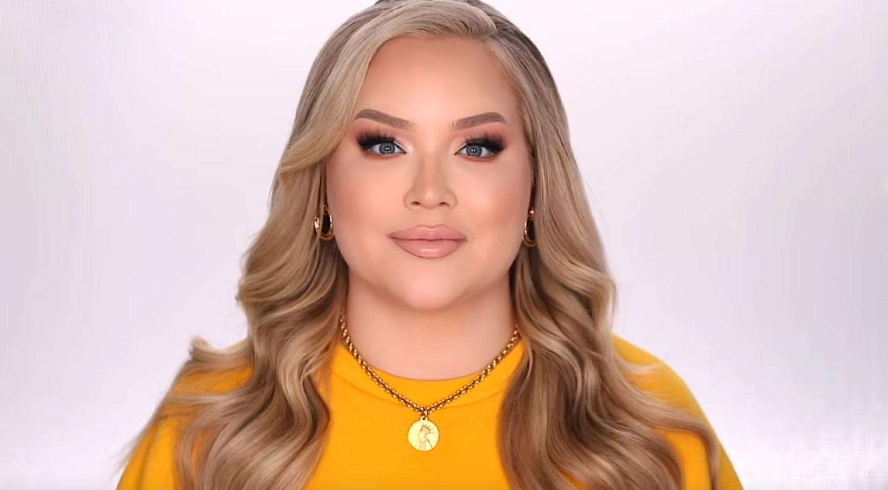 Transgender influencer NikkieTutorials blackmailed into coming out | NL ...