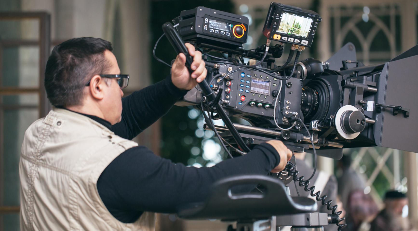People of color in over half of Dutch ads, but mainly as extras | NL Times