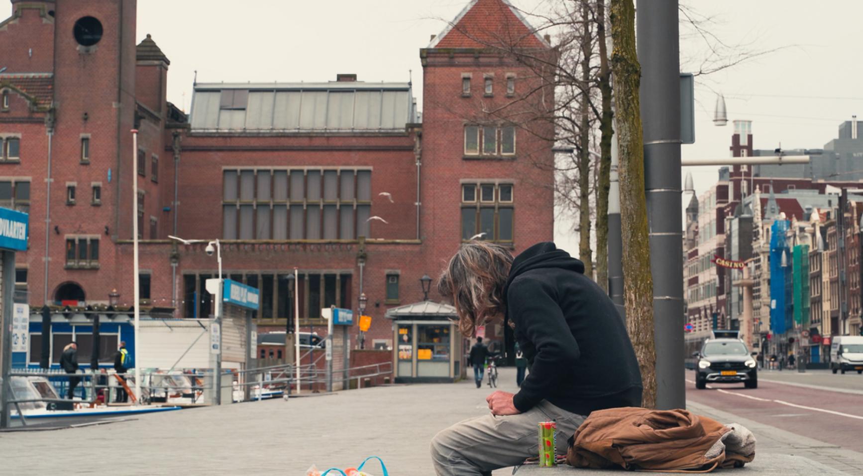 Over 20,000 homeless people counted in Amsterdam and The Hague | NL Times