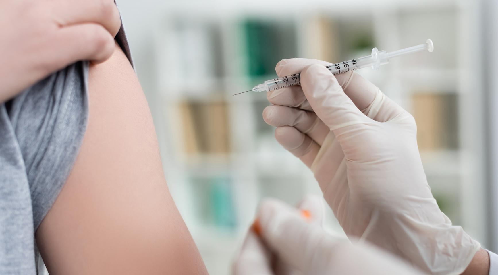 GGD Utrecht gives away 1,200 Covid-19 vaccines after power failure ...
