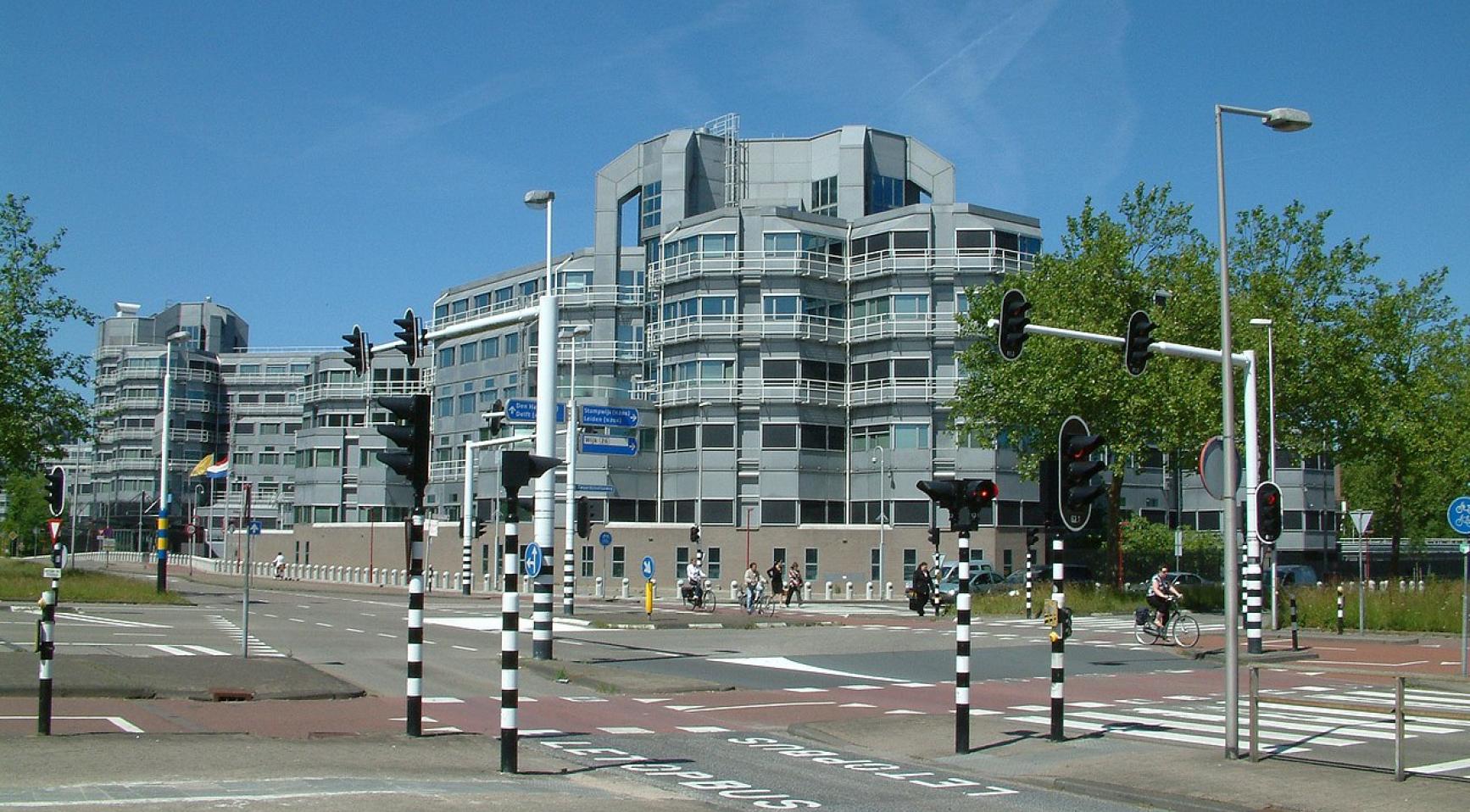 Dutch intelligence agencies accused of privacy breaches in large-scale ...