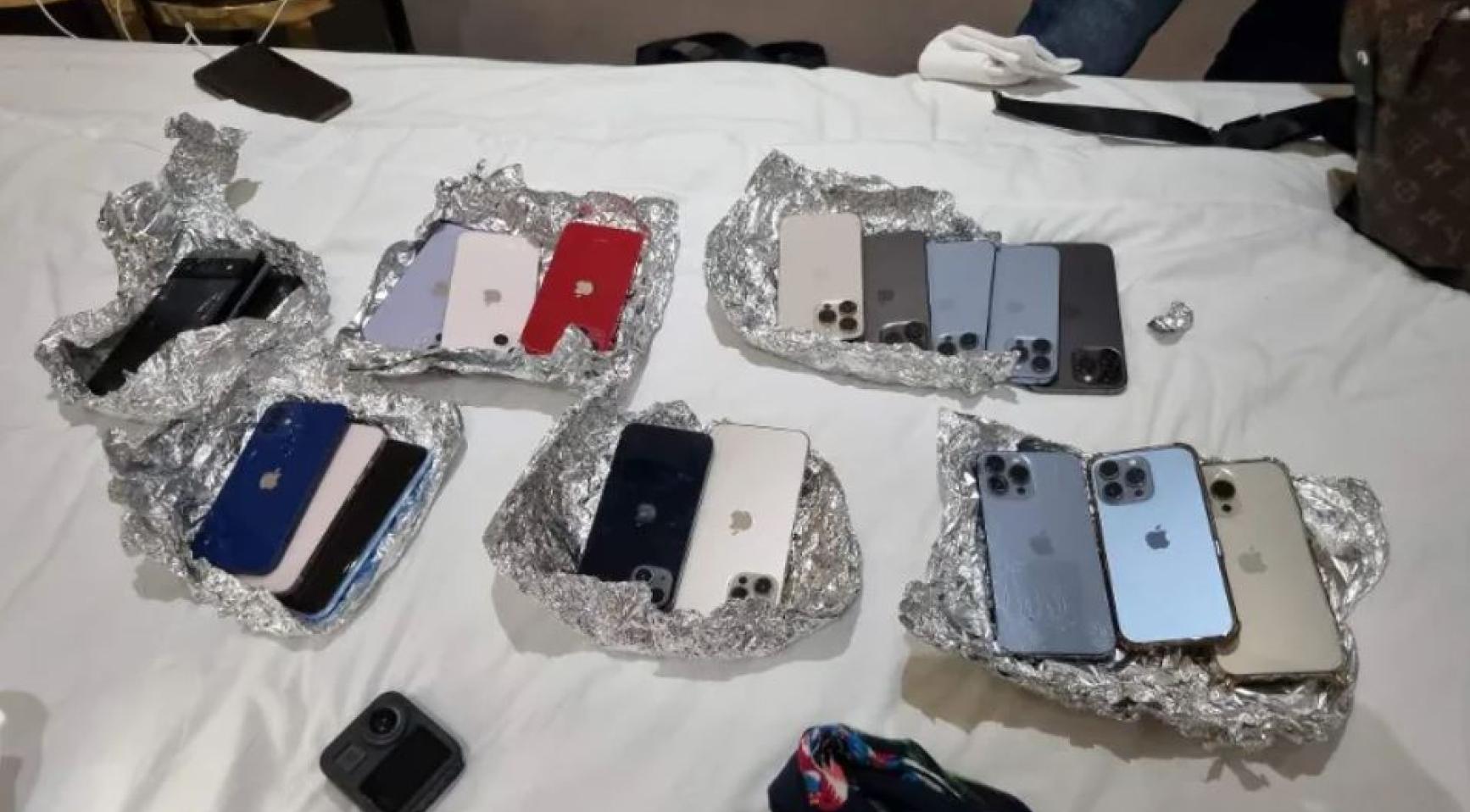 18 pickpockets arrested at Queer & Pride Amsterdam this weekend | NL Times