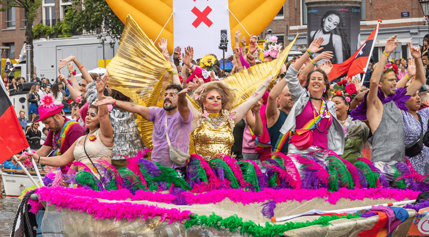 Chilly weather and showers today, also during Canal Parade in Amsterdam ...