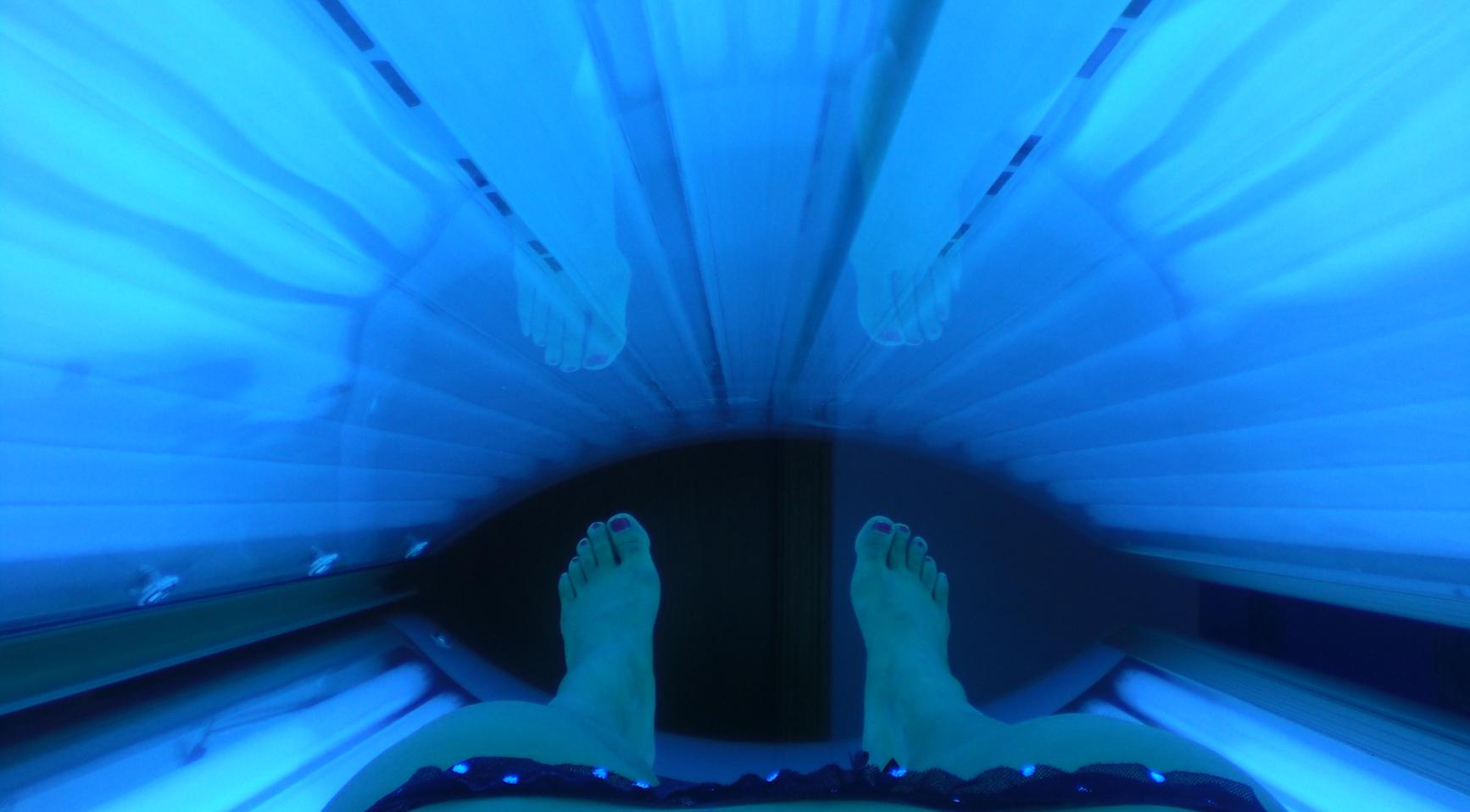 Dermatologists: Ban in-home tanning beds | NL Times