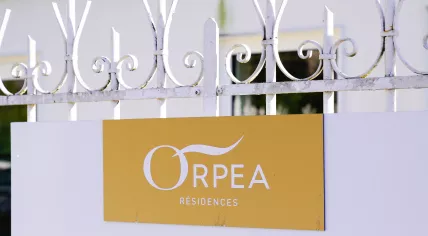 French operator of 112 Dutch healthcare centers in deep financial ...