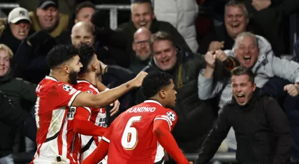 PSV score three goals in ten minutes to complete an astounding comeback ...