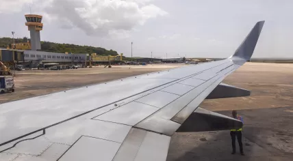 Two near collisions between military, civil aircraft in Curaçao ...